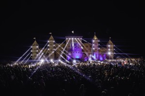 Dak d'r Af Weekend | Dancing Bruins